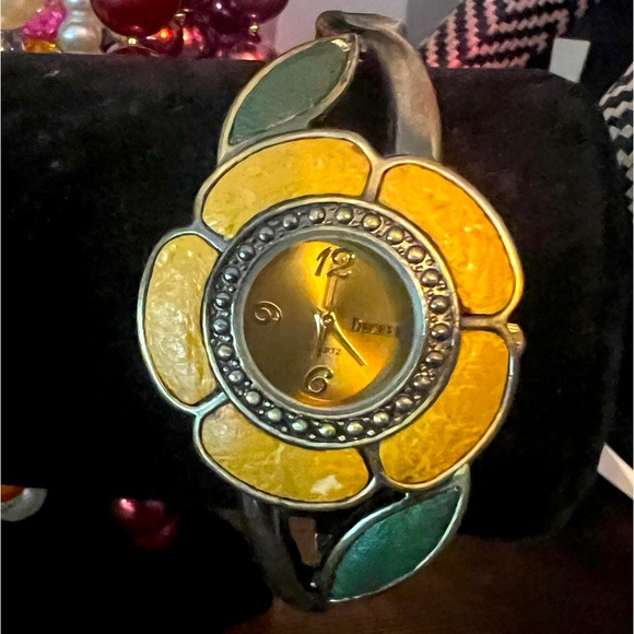 Decree | Accessories | Vintage Decree Bangle Flower Watch | Poshmark